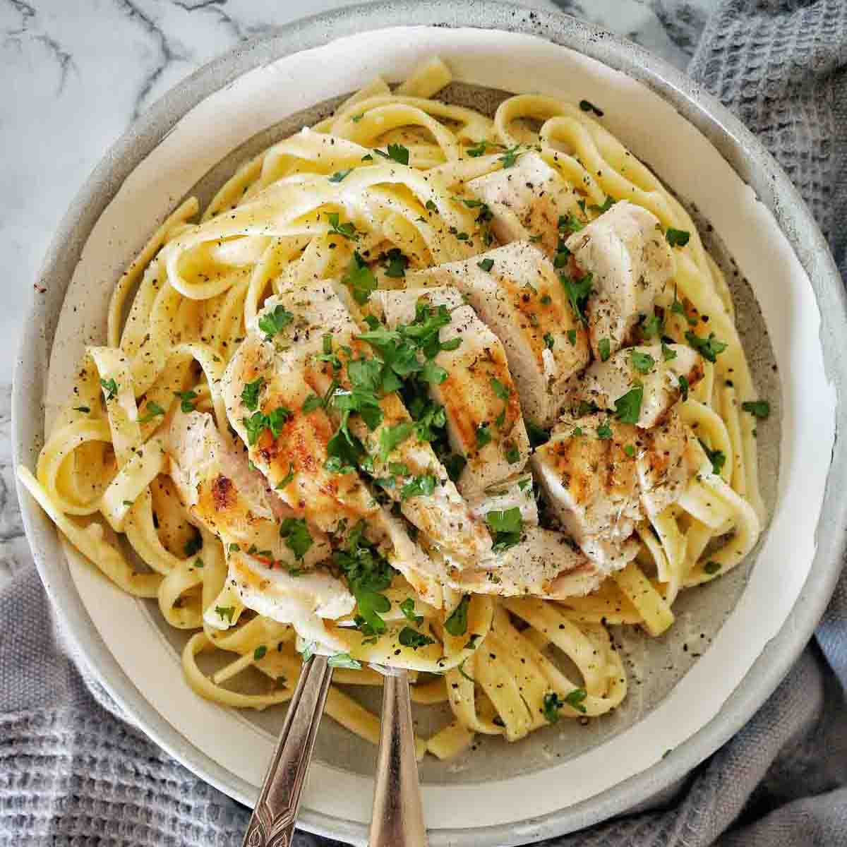 Grilled Chicken Alfredo Pasta Recipe
