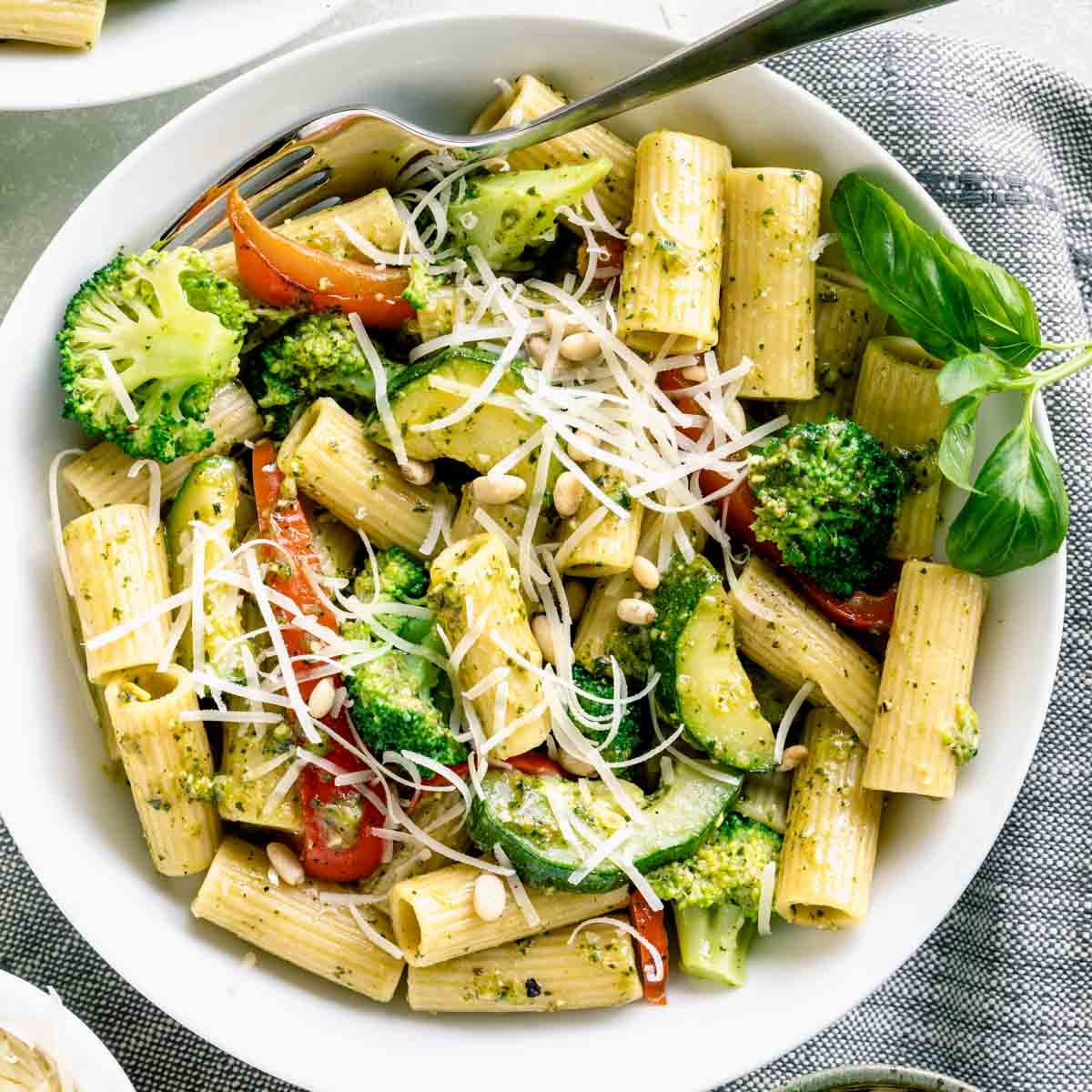 Pesto and Vegetable Pasta Recipe